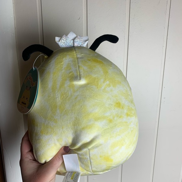 Squishmallows | Toys | Sunny The Bee 8 Inch Squishmallow From Sassy ...